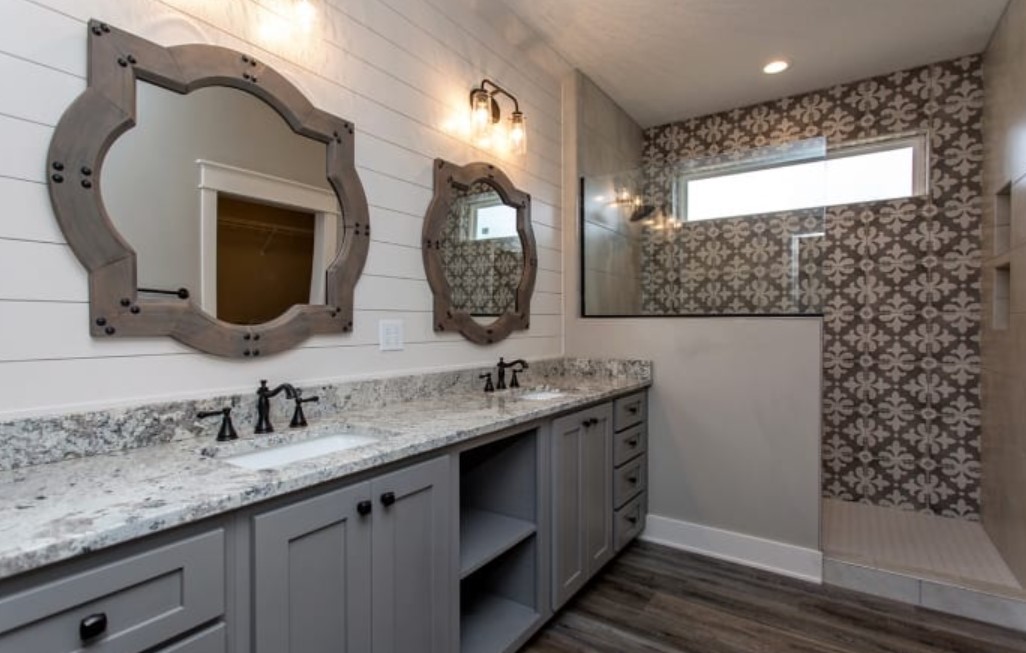 Romanix Duel Finished (Polished and Leathered) Granite – Haberl Tile